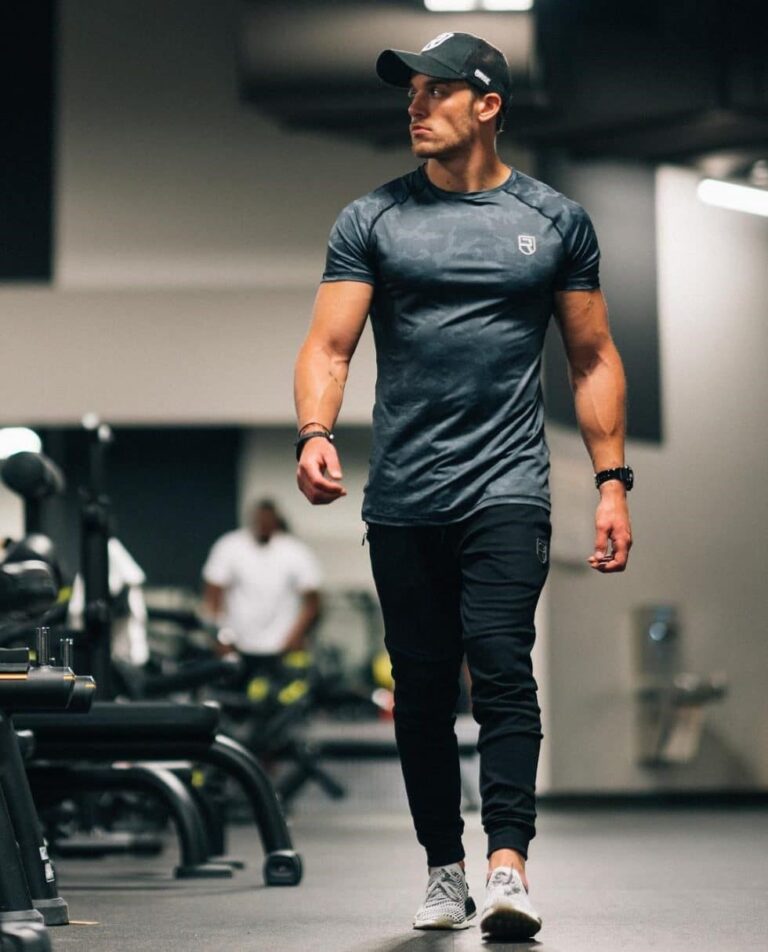 What Makes Men’s Athletic Wear Essential for Every Active Lifestyle ...